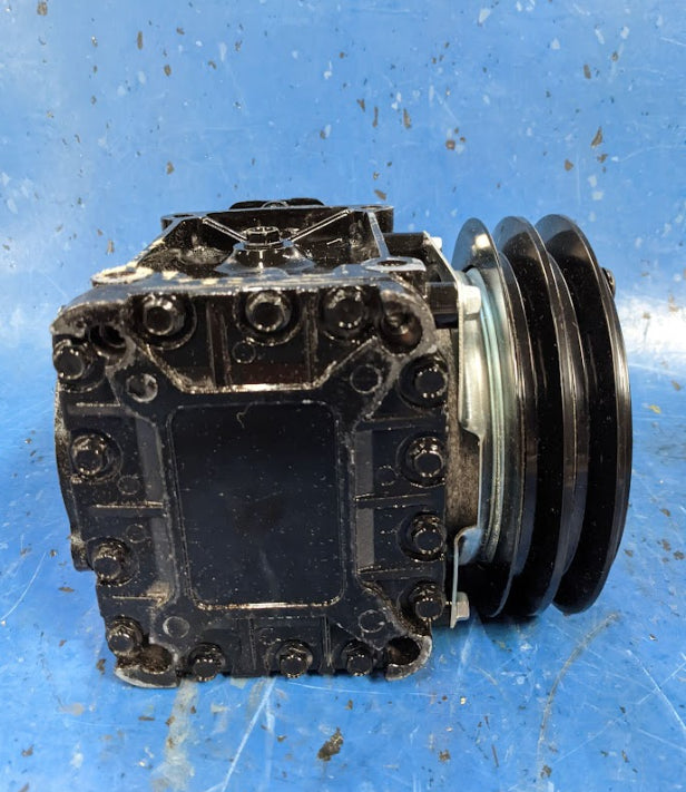 T/CCI A/C Compressor with Clutch ET210L-25073C 12V | getexcess