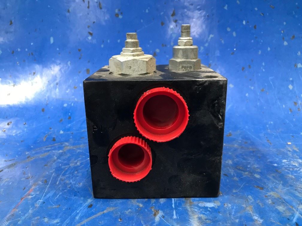 Hydraulic Junction Block Manitowoc 84024612 | getexcess